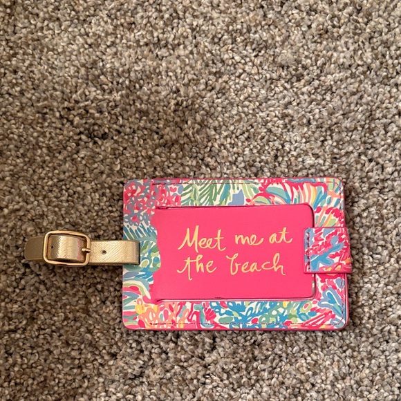 Lilly Pulitzer | Other | Lilly Pulitzer Pink And Gold Luggage Tag ...